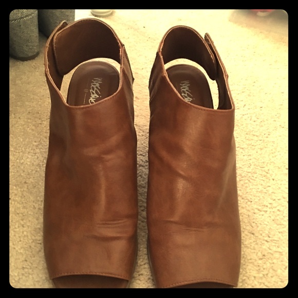 Shoes | Open Toe Open Back Tan Booties | Poshmark